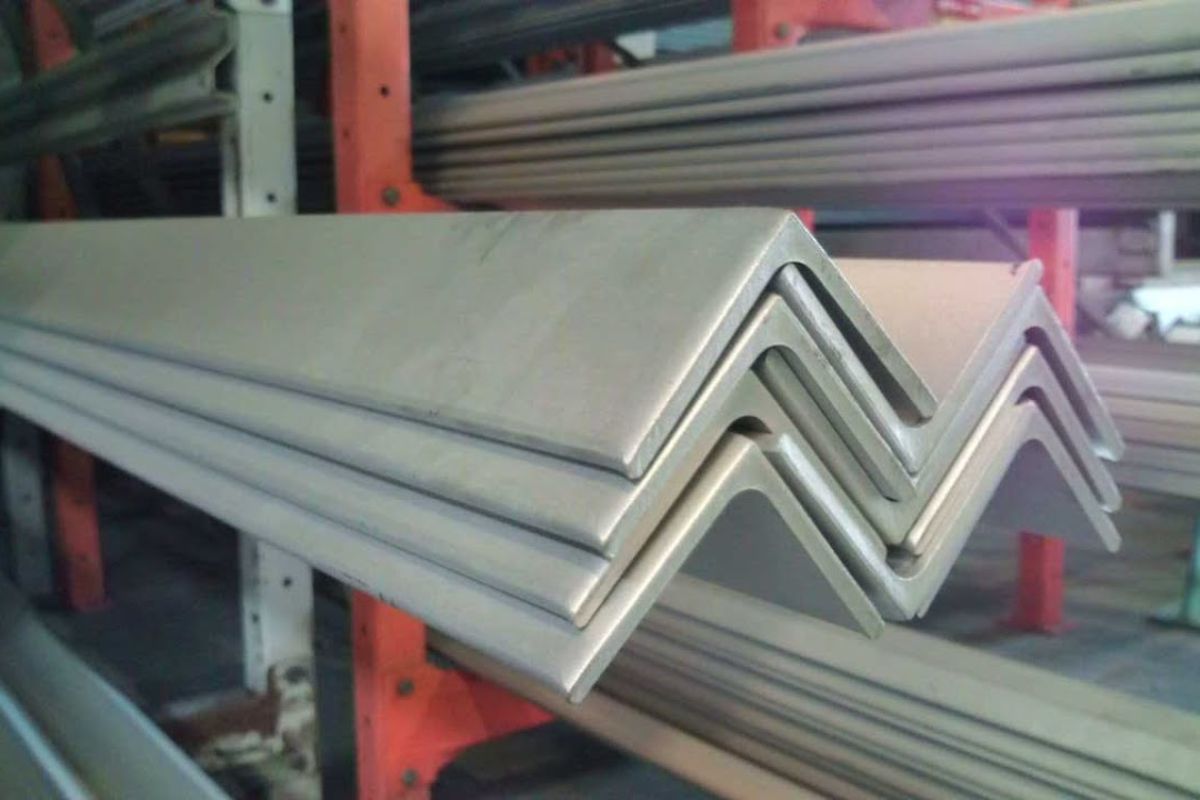 Stainless Steel L Profile Manufacturers and Supplier in Dubai, UAE